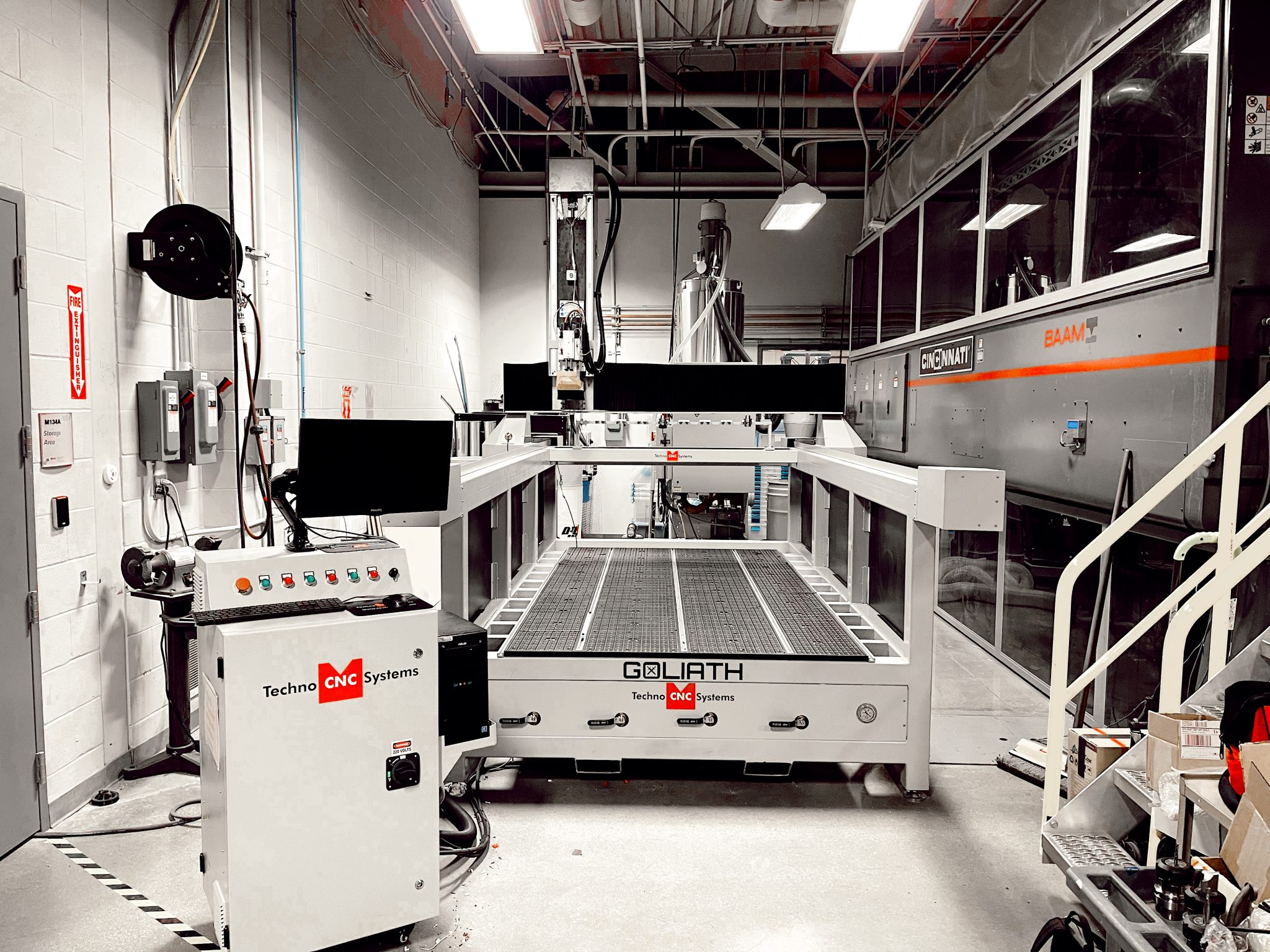 Goliath Series CNC Router - Large CNC Routers - CNC Equipment